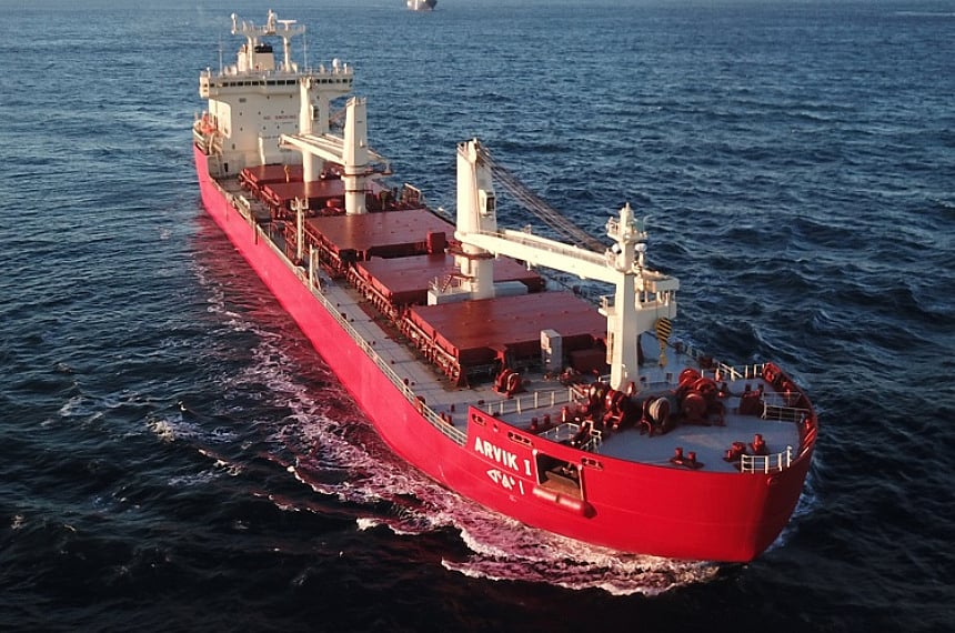 Japanese-built icebreaking bulker delivered to Canada’s Fednav