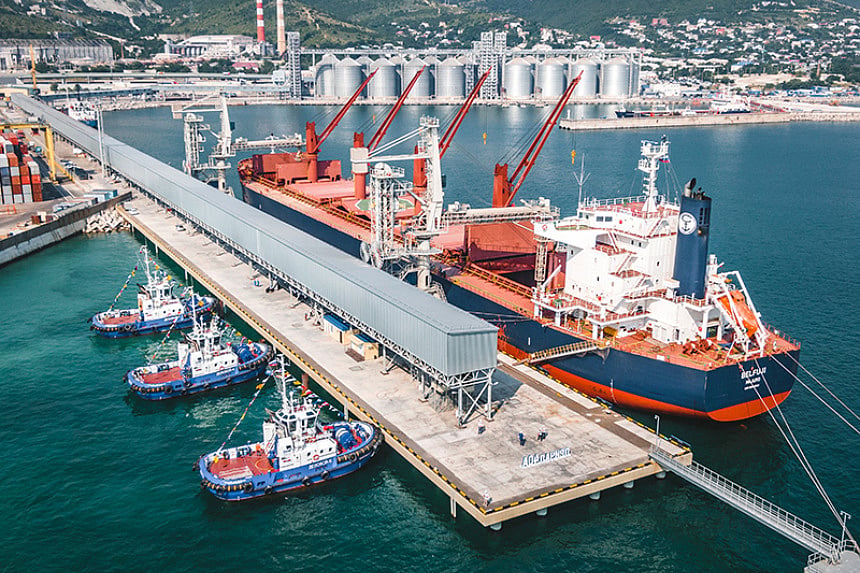 Rosmorport opens new deep-water pier in Novorossiysk