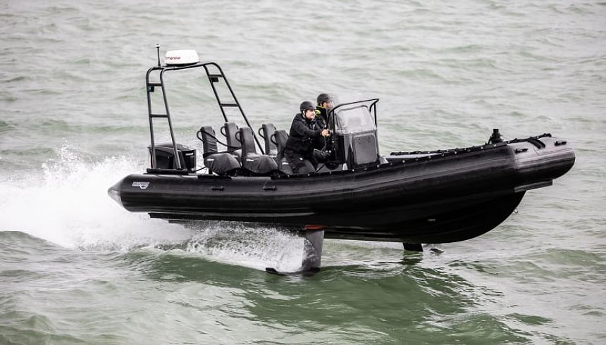 French builder unveils new foil-equipped RIB series