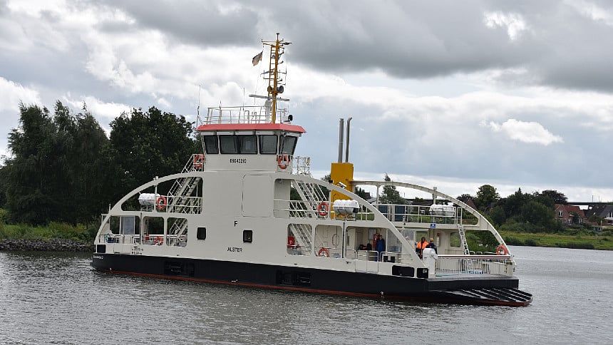 Second hybrid ferry in series delivered to German waterways administration