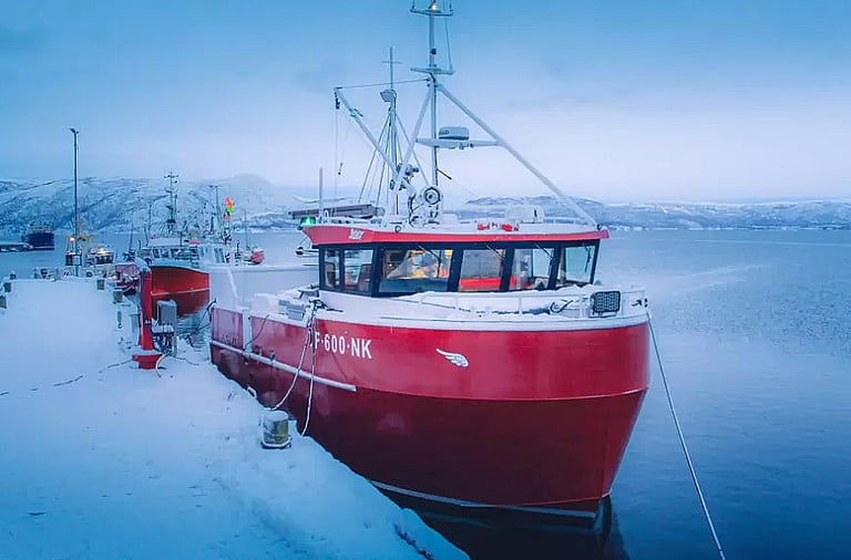 VESSEL REVIEW | Asterix – Finnish-built crab boat with oil spill ...
