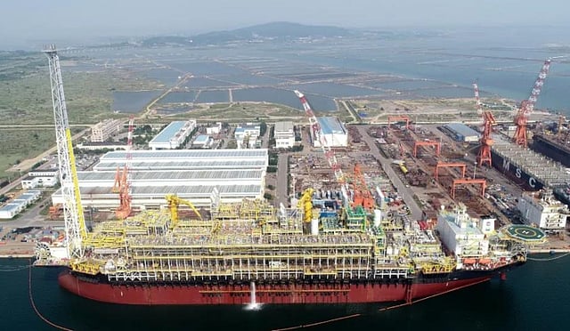 VESSEL CONVERSION | Guanabara MV31 – Ex-VLCC undergoes comprehensive ...