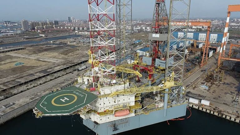 VESSEL REVIEW | Perro Negro 11 – Harsh-environment rig for Saipem’s ...