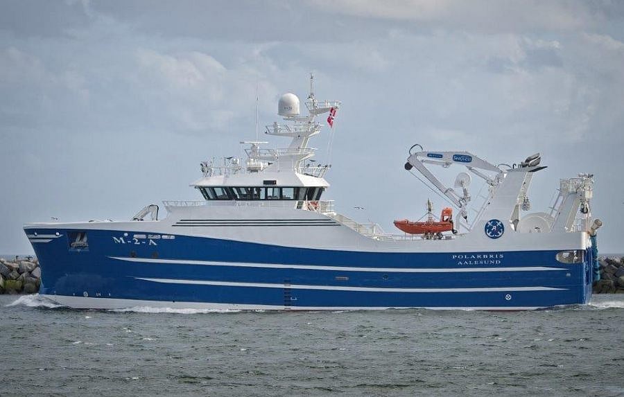 VESSEL REVIEW | Polarbris – Hybrid seiner/trawler delivered to Norway’s ...
