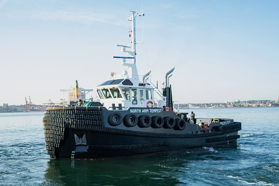 VESSEL REVIEW | North Arm Tempest – Powerful barge-handling tug ...