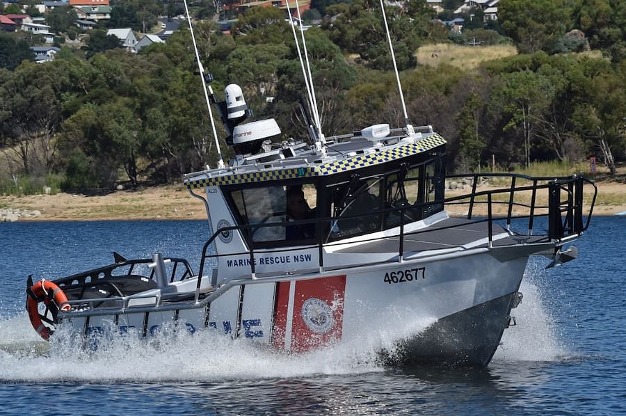 VESSEL REVIEW | Alpine Lakes 20 – Compact, all-weather rescue boat to ...