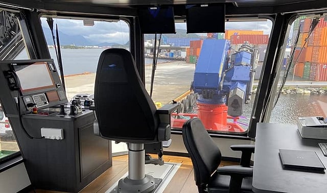 VESSEL REVIEW | Charlie Knight – Compact hybrid workboat for Scottish ...