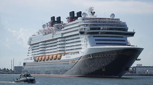 VESSEL REVIEW | Disney Wish – Disney Cruise Line adds fifth newbuild to ...