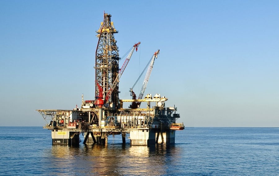 COLUMN | Elon Musk buys two Valaris rigs for SpaceX [Offshore Accounts]