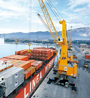 Mobile harbour crane for Chile