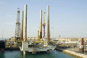 COSCO lands jackup rig contract