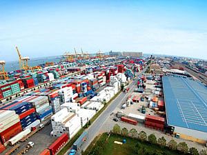 Dalian world’s eighth largest port