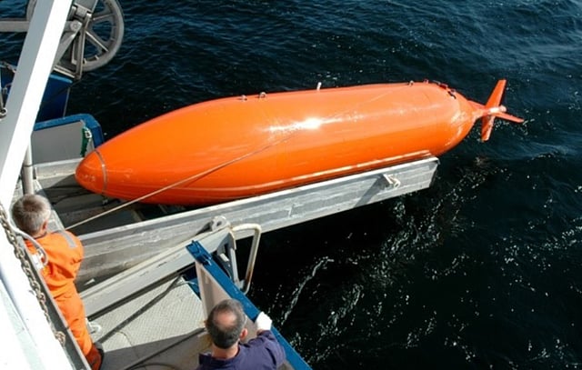 VESSEL REVIEW | Italy’s Lighthouse gets autonomous craft with 4,500 ...