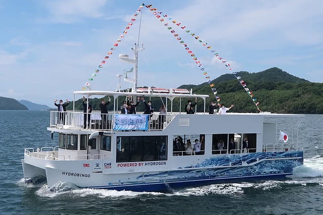 VESSEL REVIEW | HydroBingo – World’s first hydrogen ferry starts ...
