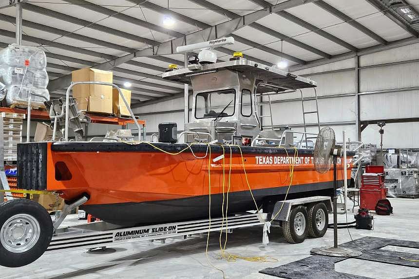 Louisiana boatbuilder opens third manufacturing facility