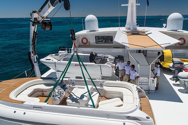 VESSEL REVIEW: Charley – Super yacht shadow support