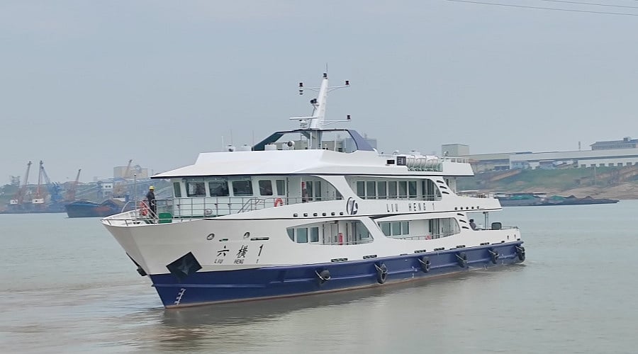 VESSEL REVIEW | Liuheng 1 – Chinese inland tour boat with 335-passenger ...
