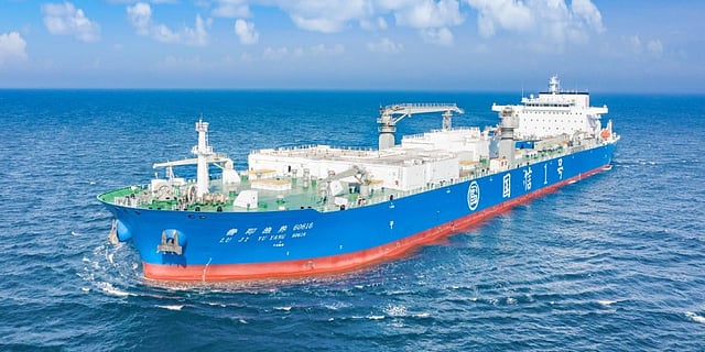 VESSEL REVIEW | Lu Ji Yu Yang 60616 – China’s new self-propelled large ...