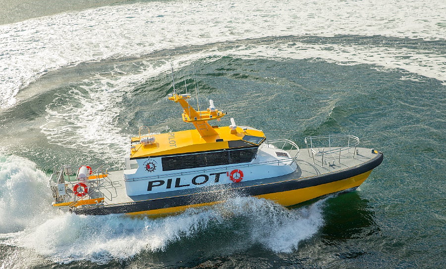 VESSEL REVIEW | Polaris III – Agile all-weather pilot boat for Port of ...