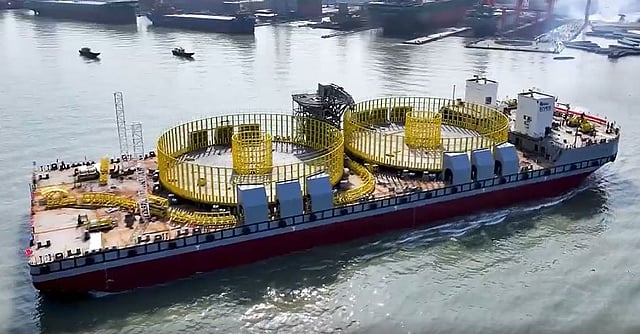 VESSEL REVIEW | Dongfang Haigong 07 – Heavy transport barge for Chinese ...