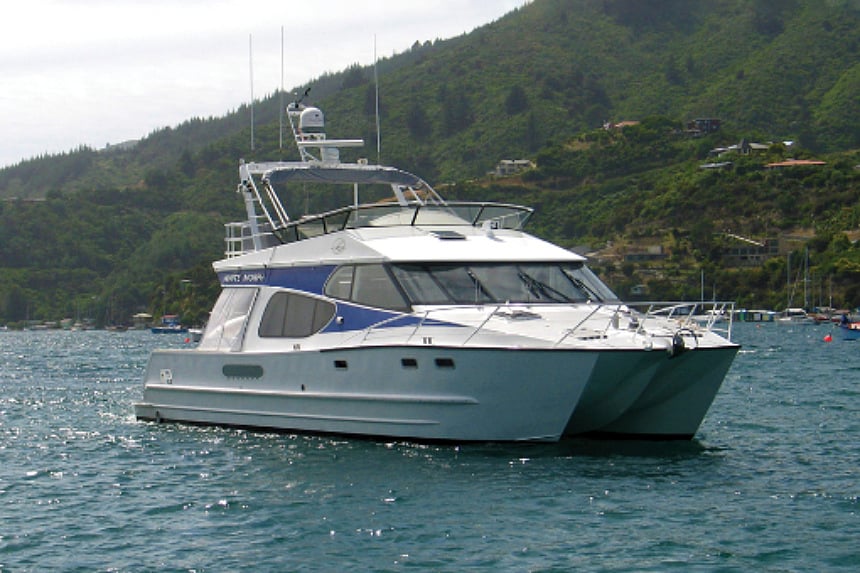 GEAR | HamiltonJet to equip hydrofoil test boat with electro-hybrid ...