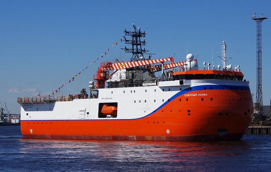 VESSEL REVIEW | Severnny Polyus – Large ice-capable research vessel for ...