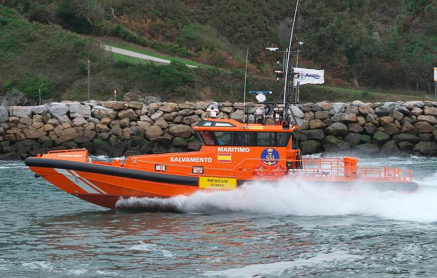 VESSEL REVIEW | Salvamar Draco – Durable lifeboat to operate on Spain’s ...
