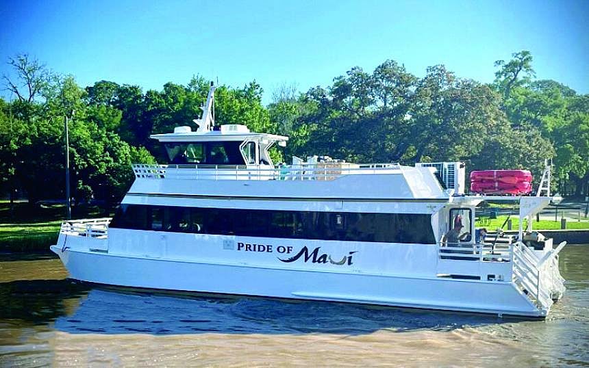 Hawaii operator welcomes new sightseeing boat
