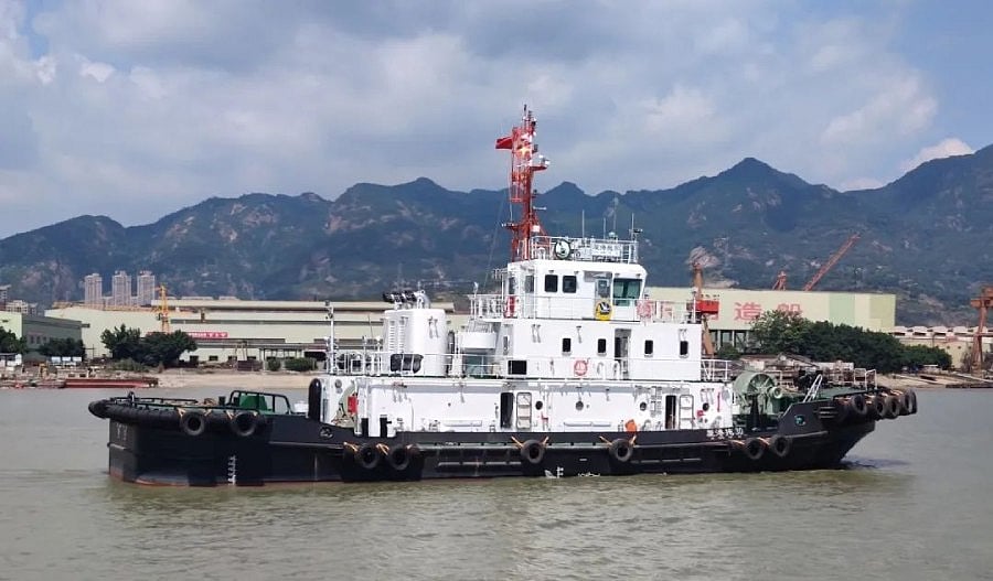 VESSEL REVIEW | Xia Gang Tuo 30 – Chinese port operator welcomes hybrid ...