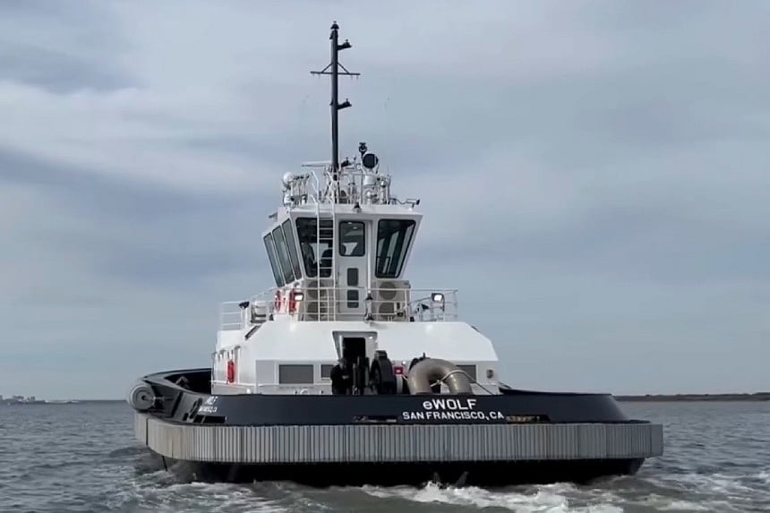 VESSEL REVIEW | eWolf – First US-built all-electric tug joins Crowley’s ship assist fleet