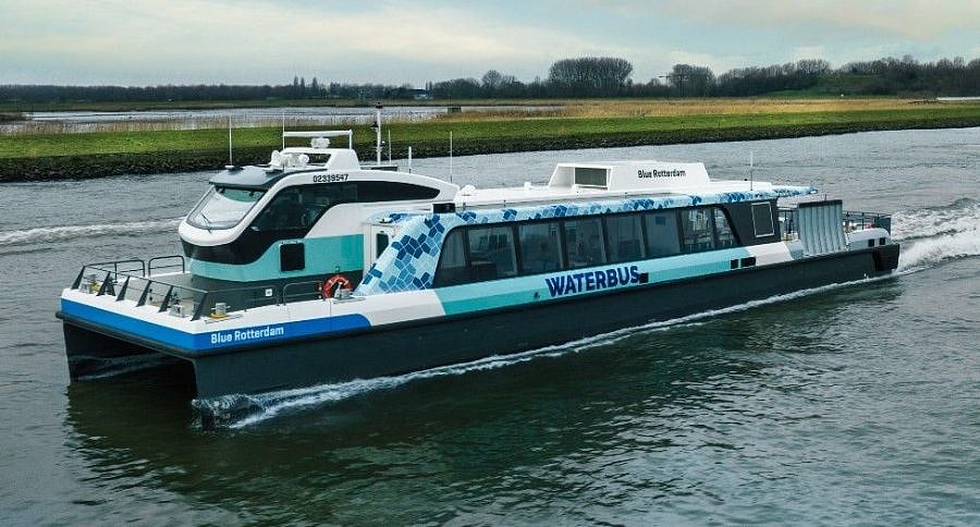 VESSEL REVIEW | Blue Rotterdam – Netherlands’ Waterbus adds hybrid ...