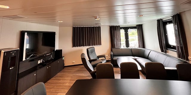 VESSEL REVIEW | Multi Arctic – Norway’s FSV acquires hybrid electric ...