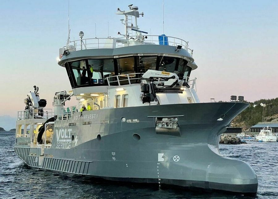 VESSEL REVIEW | Volt Harvest I – Aquaculture workboat with innovative ...
