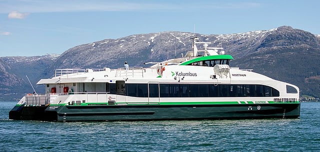 VESSEL REVIEW | Medstraum – Electric catamaran ferry for Norway’s Kolumbus