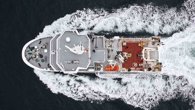 VESSEL REVIEW | Jaywun – Arabian Gulf oceanographic research vessel for ...