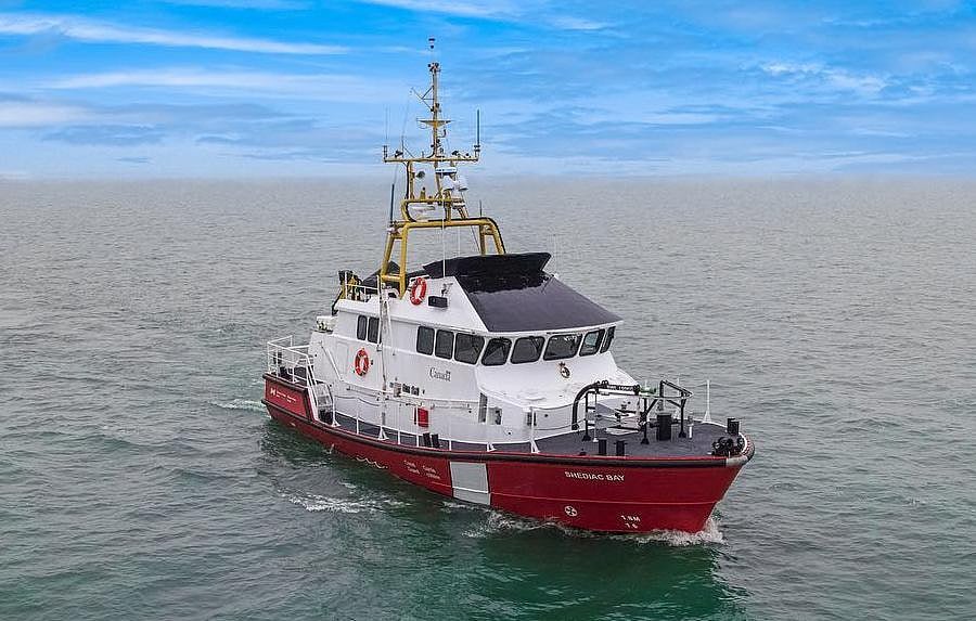 VESSEL REVIEW | Shediac Bay – Durable coast guard rescue boat for ...