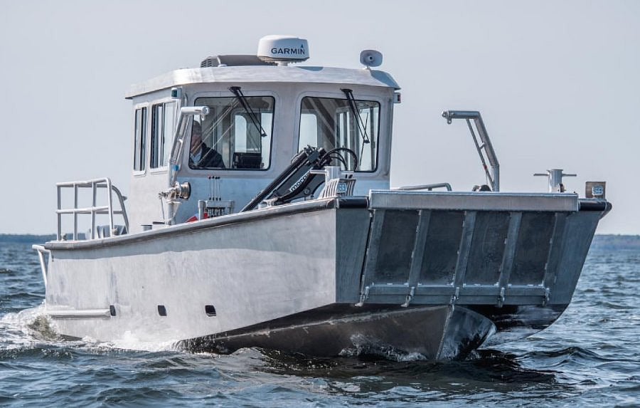 VESSEL REVIEW | US builder unveils new series of compact landing craft