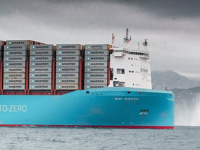 VESSEL REVIEW | Ane Mærsk – Methanol-powered boxship boasts 16,000TEU ...