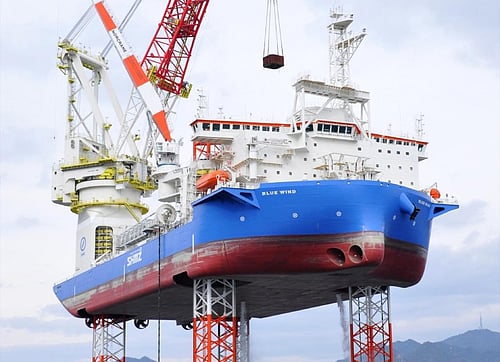 VESSEL REVIEW | Blue Wind – Versatile installation jackup for Shimizu ...