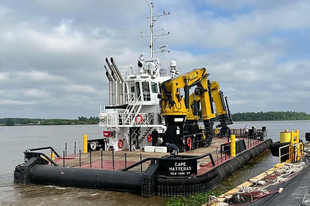 VESSEL REVIEW | Cape Hatteras & Cape Canaveral – Great Lakes Dredge and ...