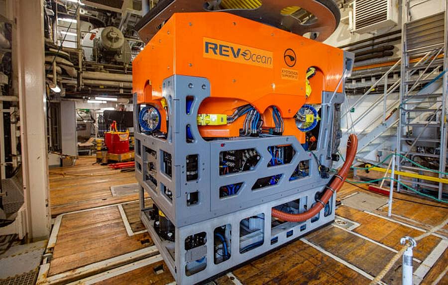 VESSEL REVIEW | Aurora – Versatile, deep-diving ROV for Norwegian ...