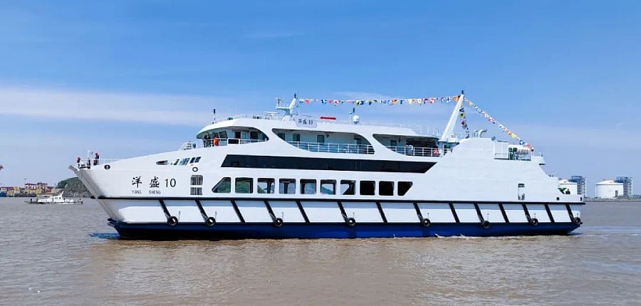 VESSEL REVIEW | Yangsheng 10 – New luxury Ro-Pax for Chinese waters