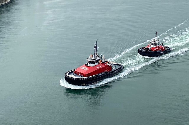 VESSEL REVIEW | HaiSea Warrior – LNG-fuelled escort tugs enter service ...