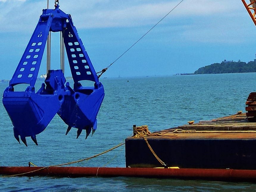 Contract awarded for Delaware River maintenance dredging