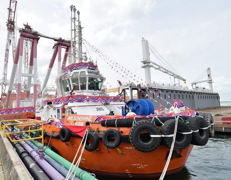 VESSEL REVIEW | JMS Sunshine – Hybrid LNG-powered tug for Singapore’s ...