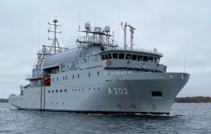 VESSEL REVIEW | Artemis – Swedish Royal Navy places new intelligence ...
