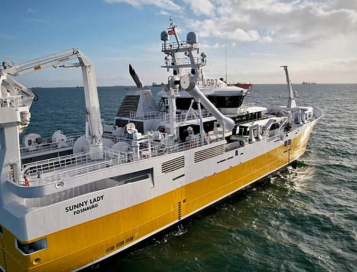 VESSEL REVIEW | Sunny Lady – LNG hybrid seiner/trawler for Norwegian owner