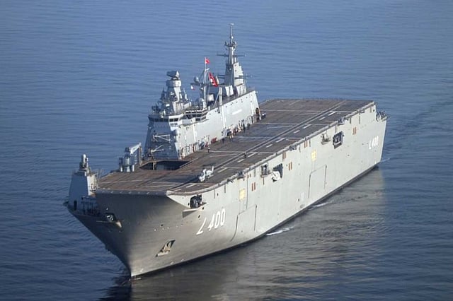 VESSEL REVIEW | Anadolu – Locally-built helicopter carrier delivered to ...