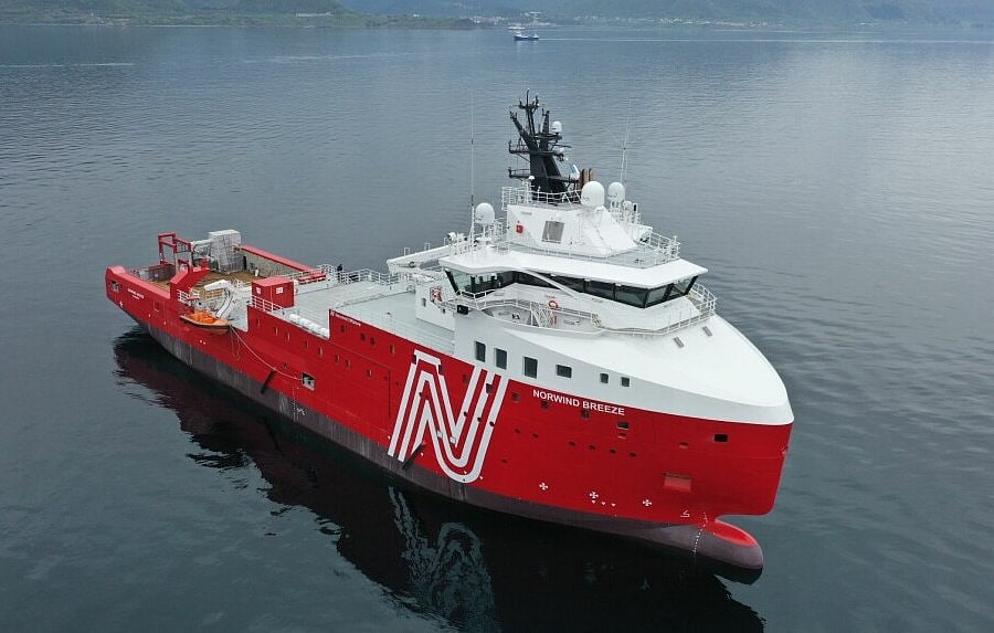 VESSEL REFIT | Norwind Breeze – Ex-platform supplier takes on windfarm ...