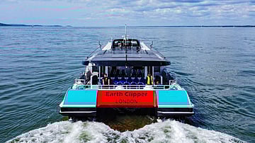 VESSEL REVIEW | Earth Clipper – UK’s first hybrid fast ferry to operate ...